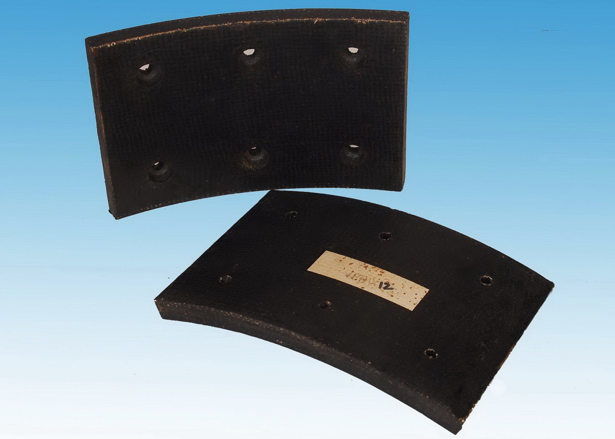 Molded Friction Brake Block Rubber Based Custom With Holes